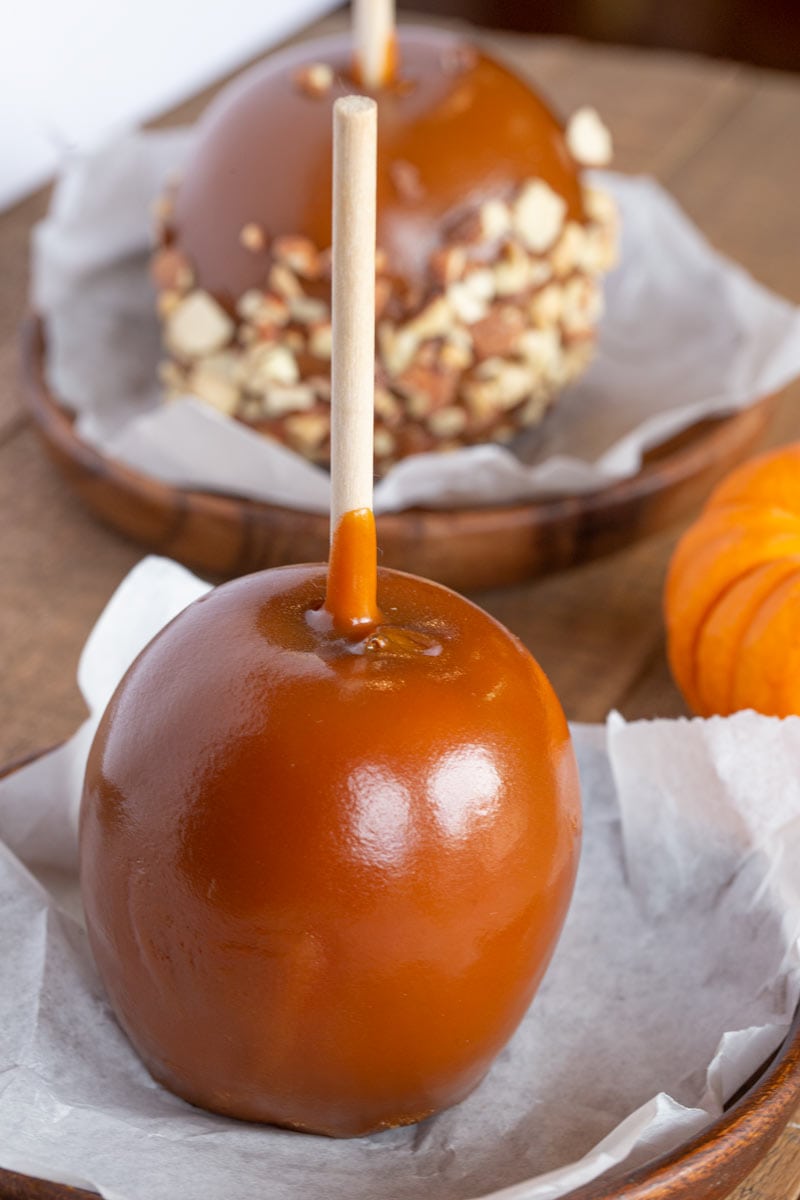 Easy Caramel Apples (with Do's & Don'ts!) - Dinner, then Dessert