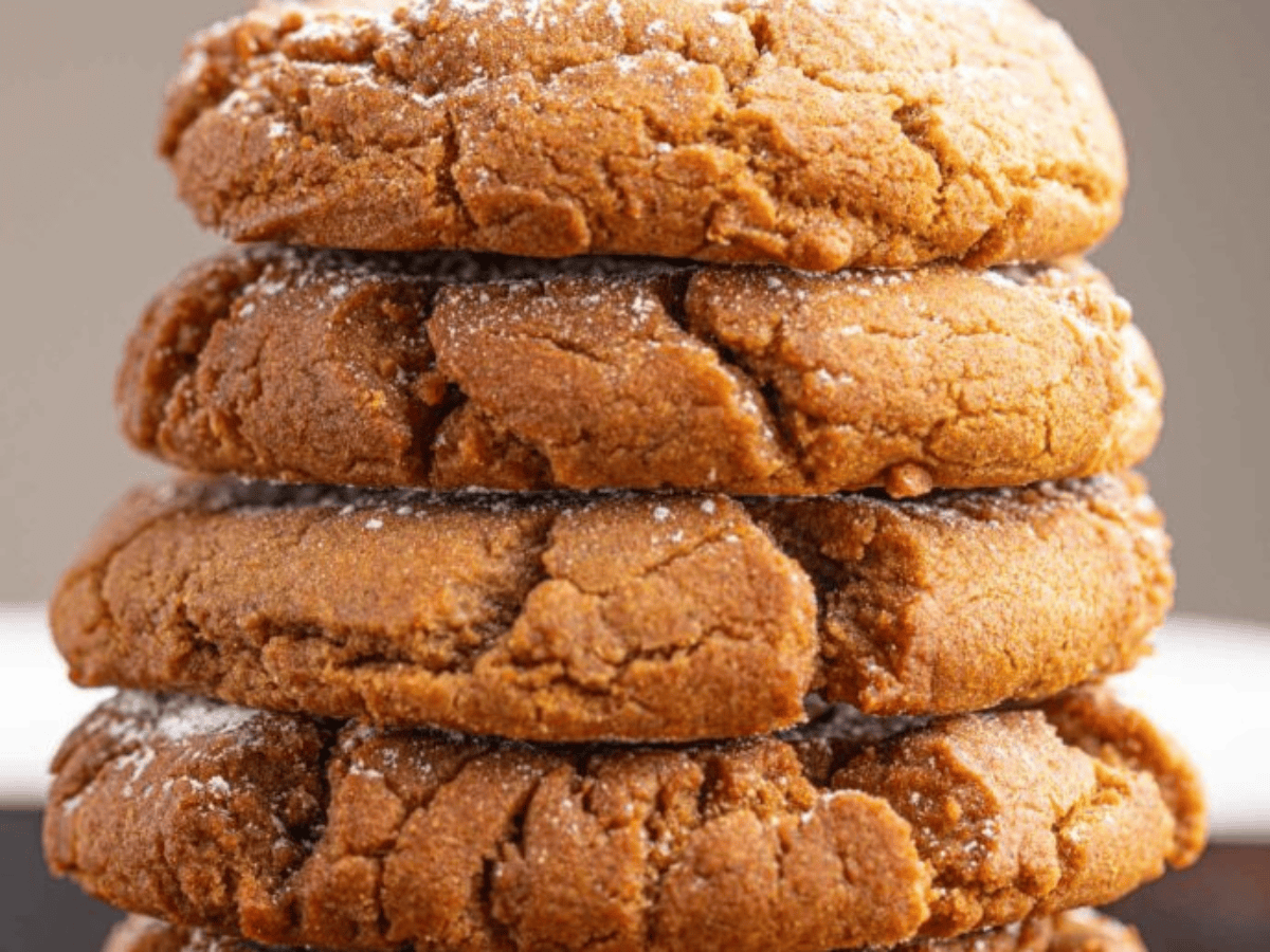 Easy Chewy Ginger Cookies (Perfect for Holidays!) - Dinner, then Dessert