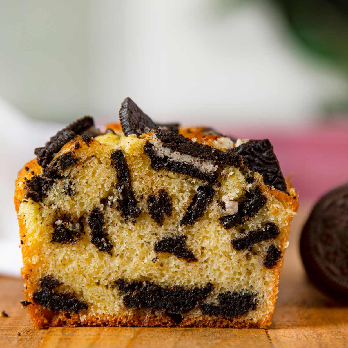 Magic Oreo Layer Bars (Oreo Crust & Chunks!) - Dinner, then Dessert