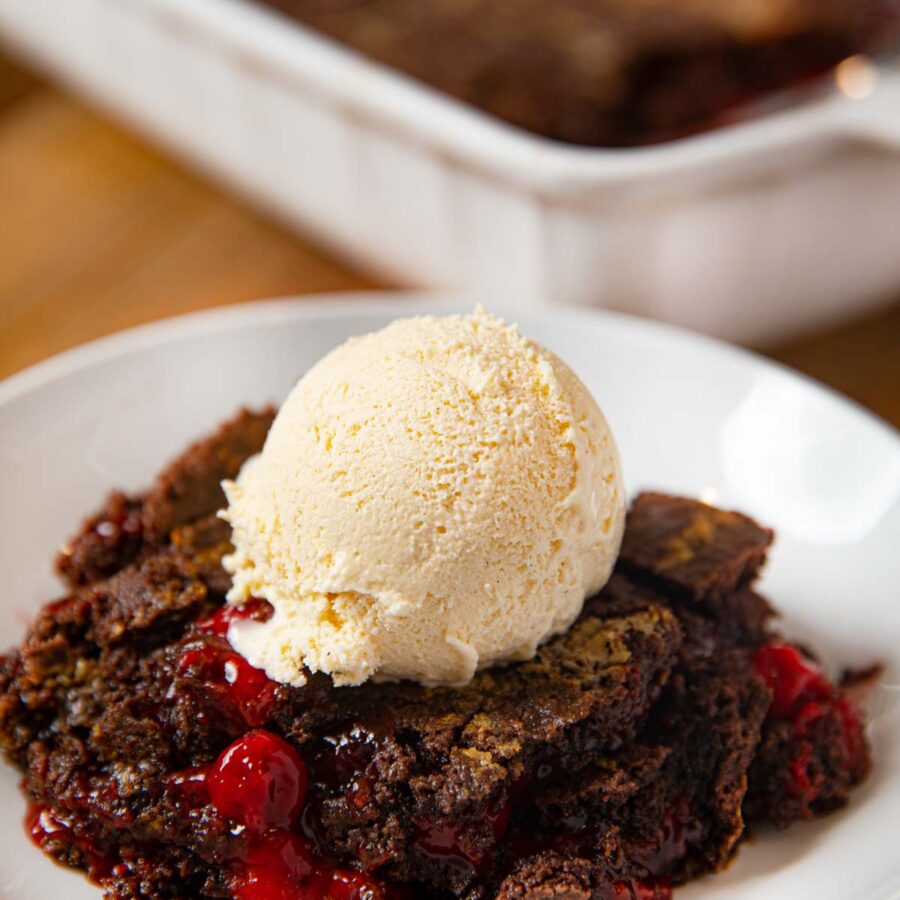 Easy Apple Dump Cake Recipe - Dinner, then Dessert