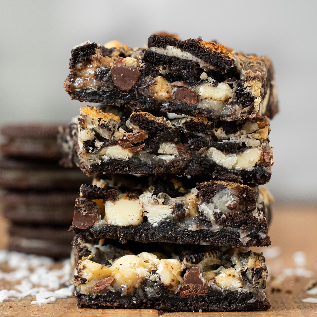 Oreo Poke Cake Recipe - Dinner, then Dessert