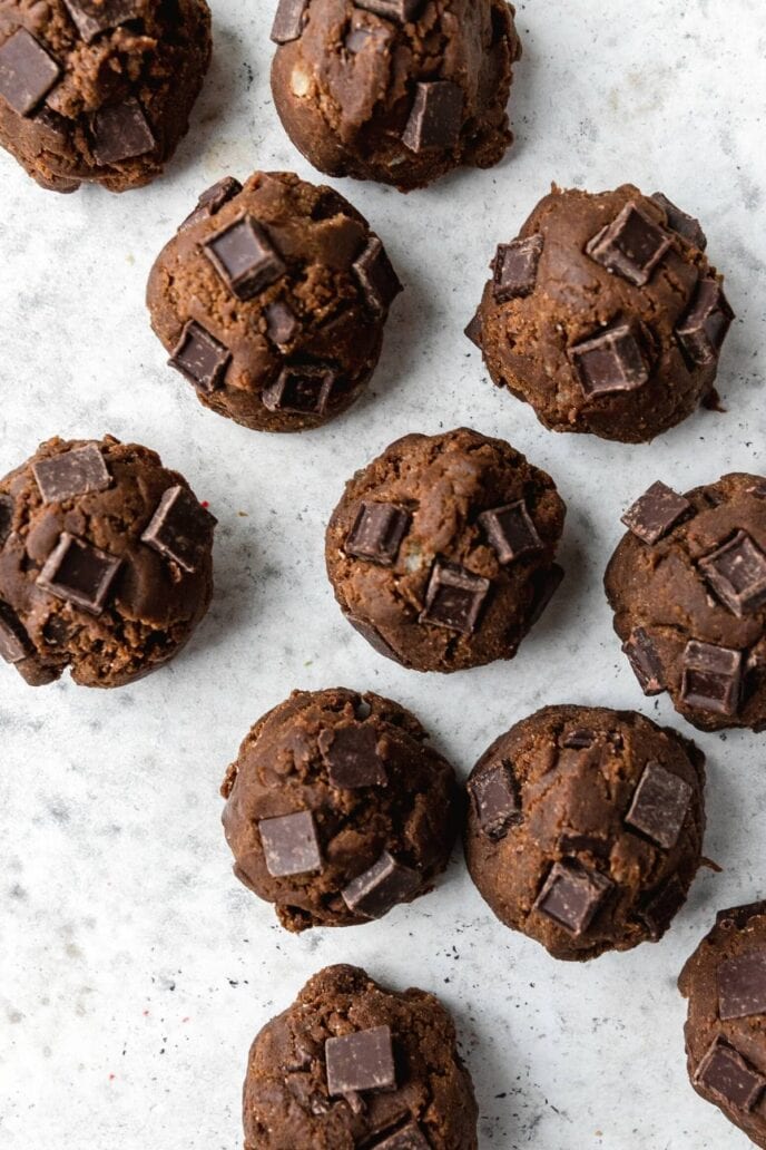 Easy Chocolate Chunk Gingerbread Cookies Recipe - Dinner, then Dessert