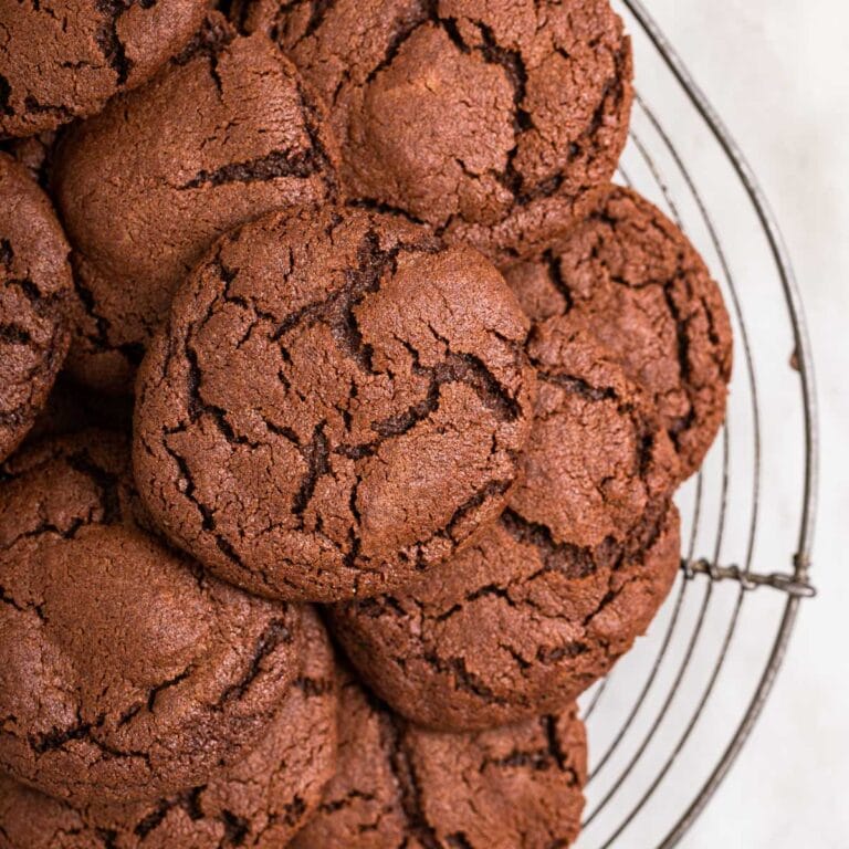 Easy Chocolate Cookies Recipe [VIDEO] - Dinner, then Dessert