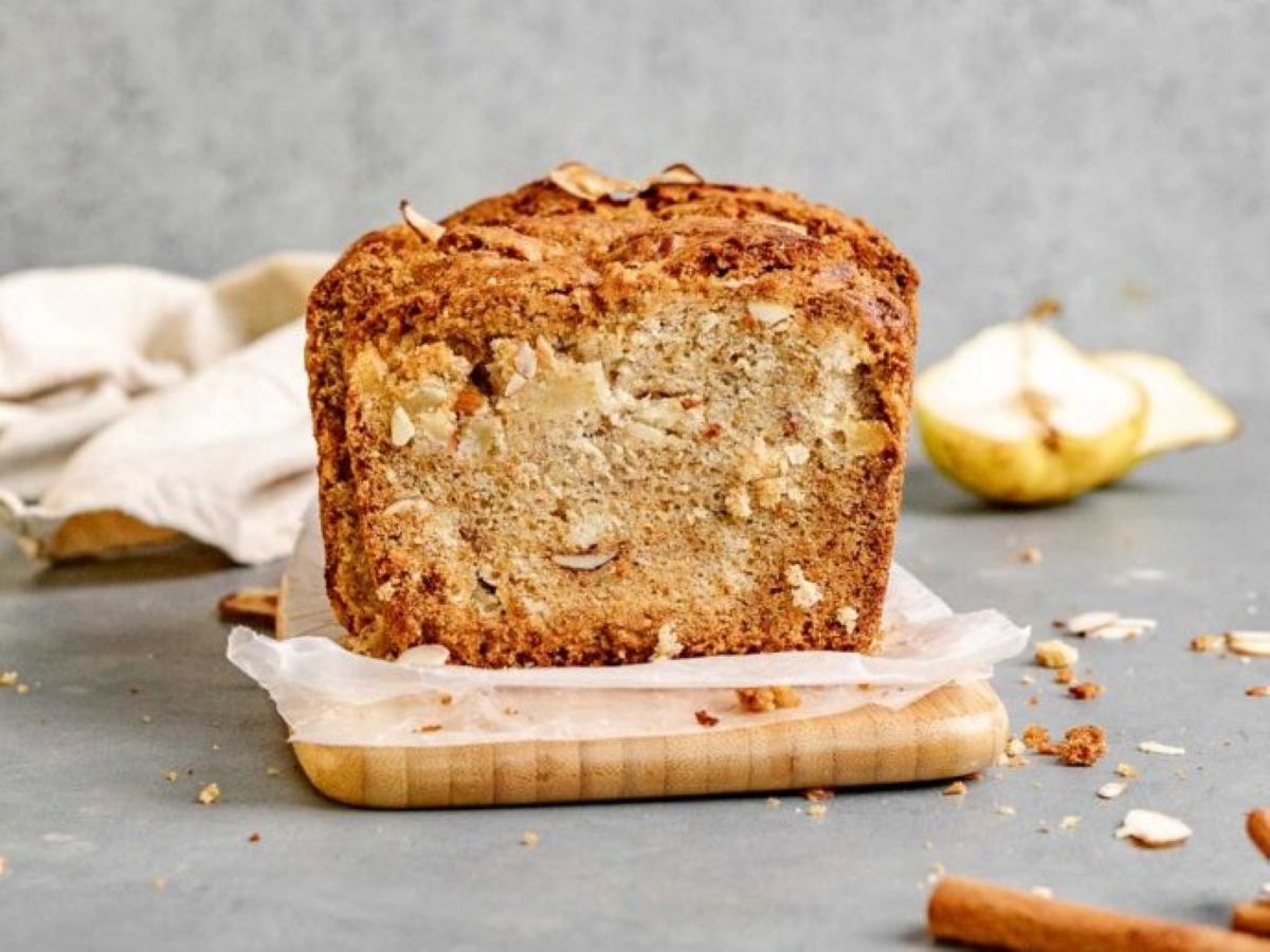 Easy Pear Bread Recipe (With Fresh Pears!) - Dinner, then Dessert