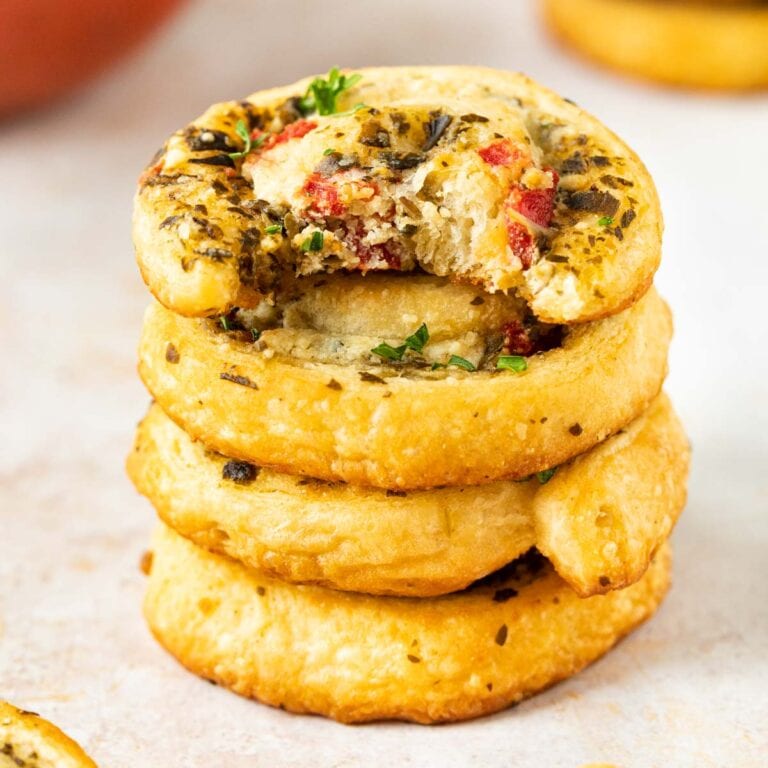 Cheesy Pesto Pinwheels Recipe - Dinner, then Dessert