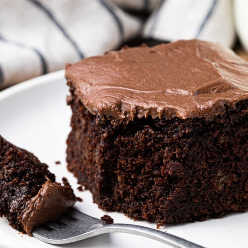 Delicious Chocolate Drip Cake Recipe - Dinner, then Dessert