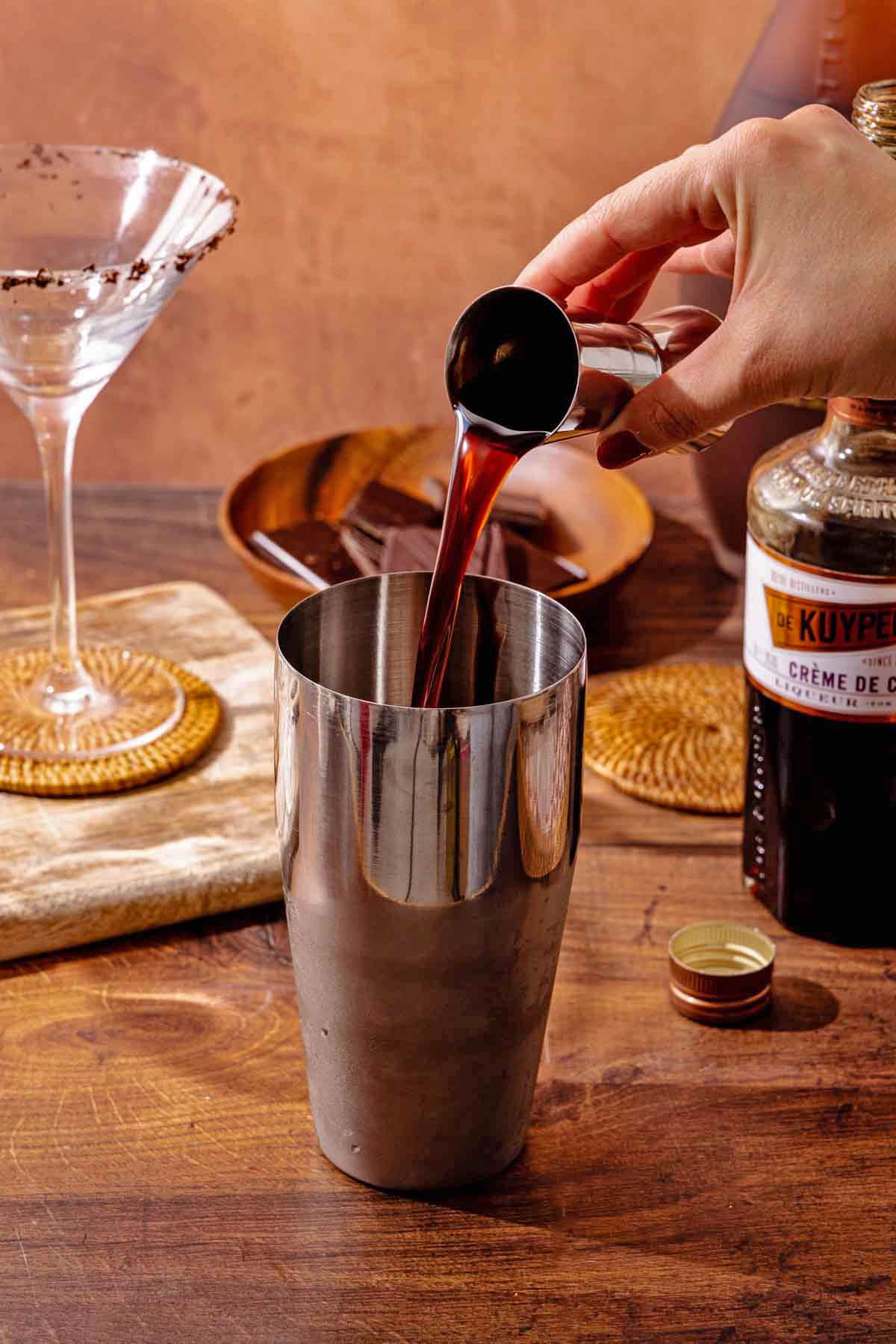 Easy Chocolate Martini Recipe - Dinner, then Dessert