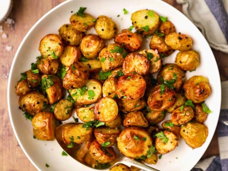 Garlic Butter Roasted Potatoes Recipe - Dinner, then Dessert