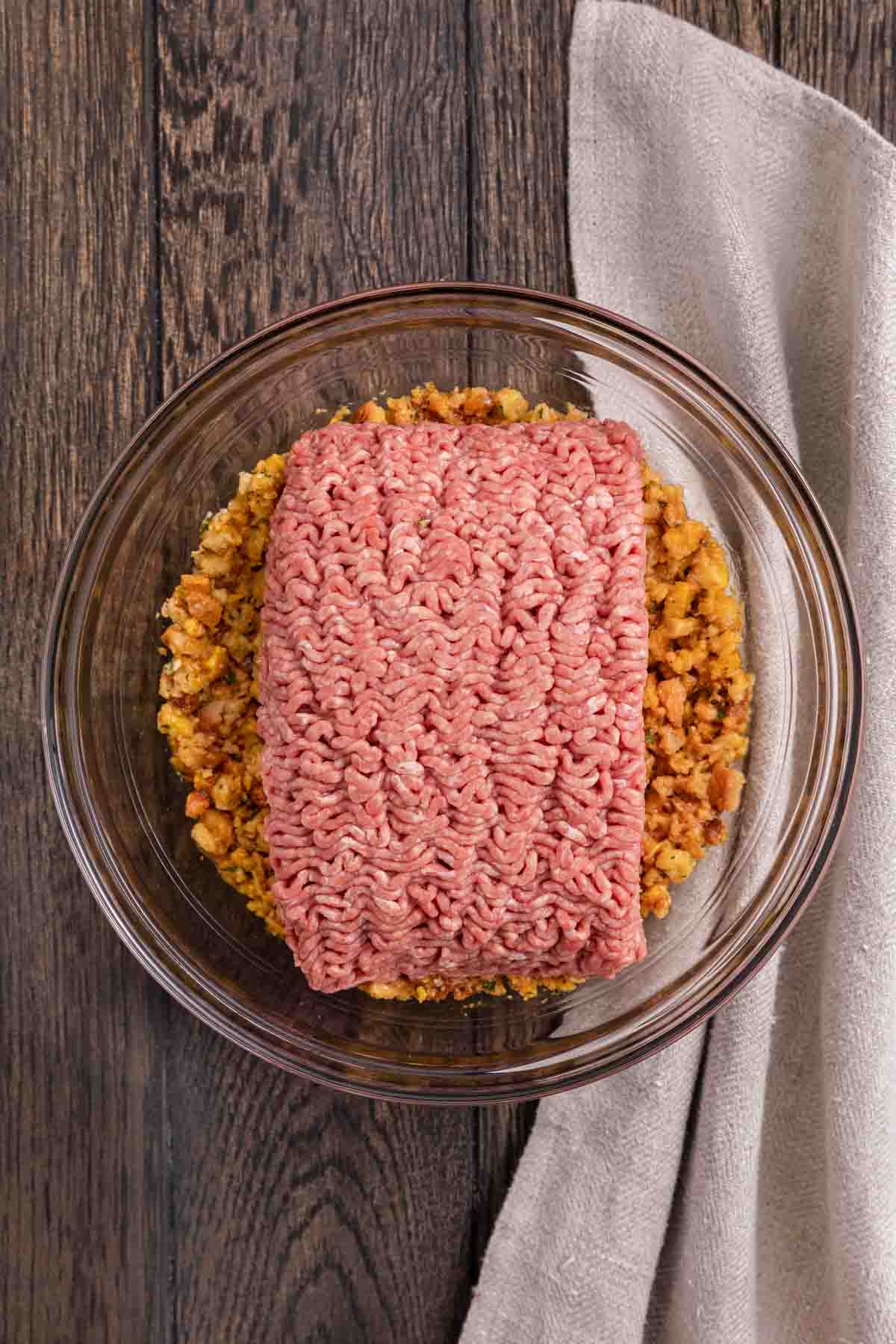 Easy 5-Ingredient Meatloaf Recipe - Dinner, then Dessert