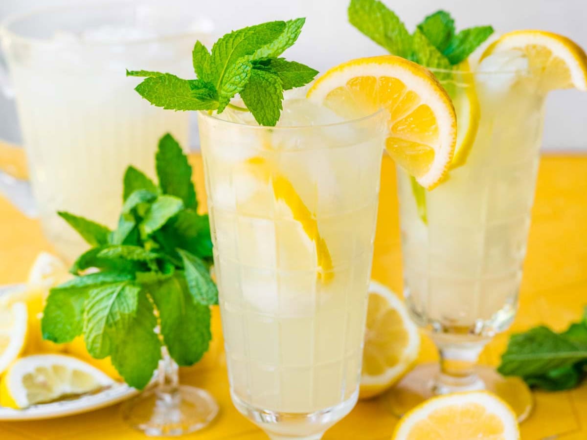 Vodka Lemonade - Dinner, then Dessert
