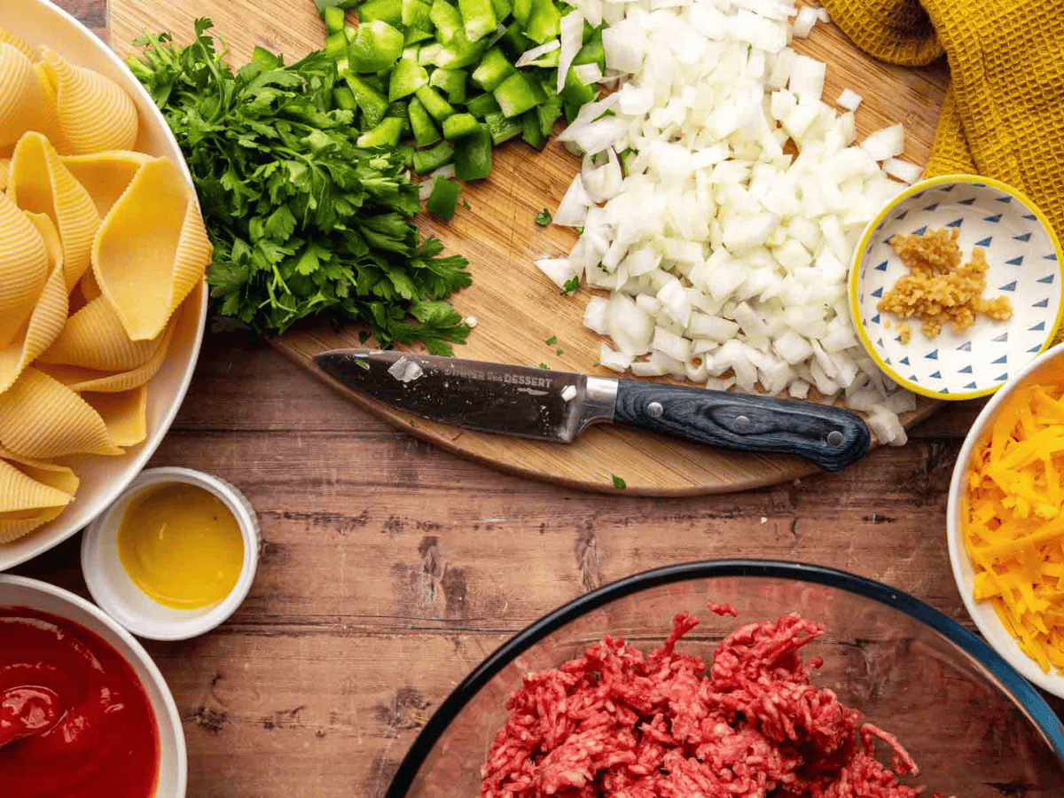 Easy Sloppy Joe Pasta Recipe - Dinner, then Dessert