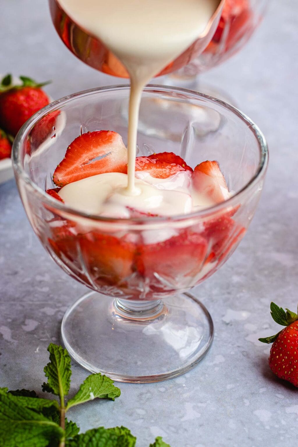 Easy Fresas Con Crema Recipe - Dinner, then Dessert
