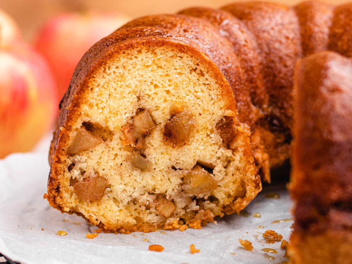 Easy Jewish Apple Cake Recipe - Dinner, then Dessert