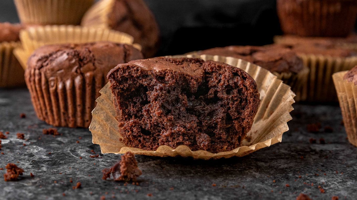 Crinkly Brownie Muffin Recipe - Dinner, then Dessert