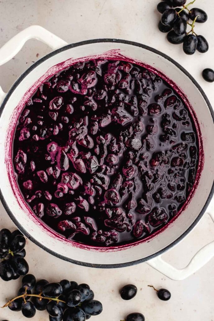 Easy Homemade Grape Jelly Recipe - Dinner, then Dessert