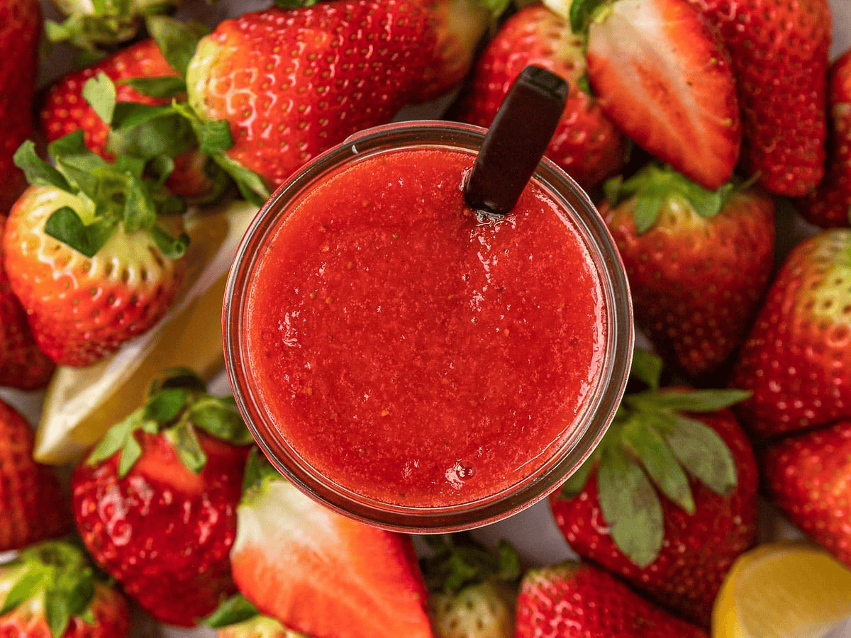 Easy Strawberry Puree (Fresh or Cooked) Recipe - Dinner, then Dessert