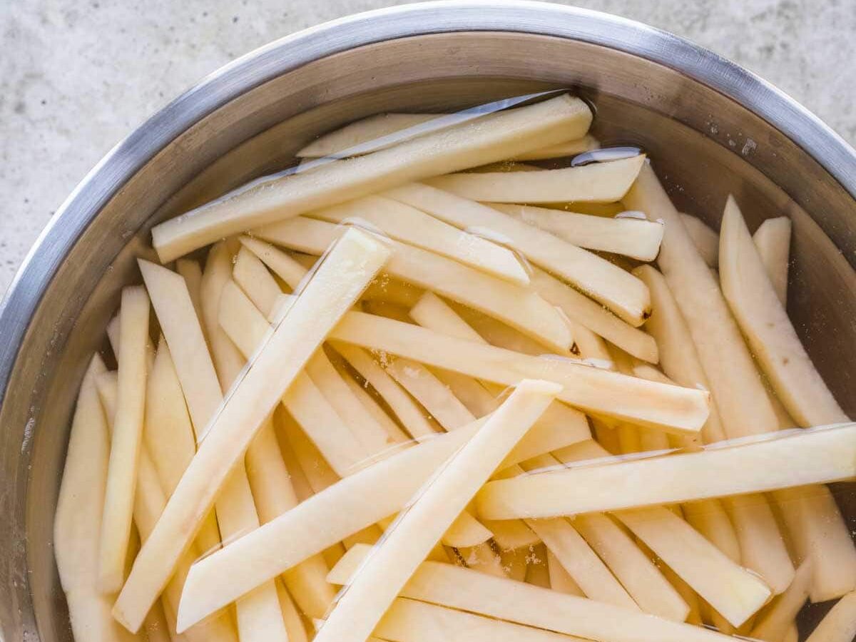 Crispy Thin French Fries (Fast Food Style) Recipe - Dinner, then Dessert