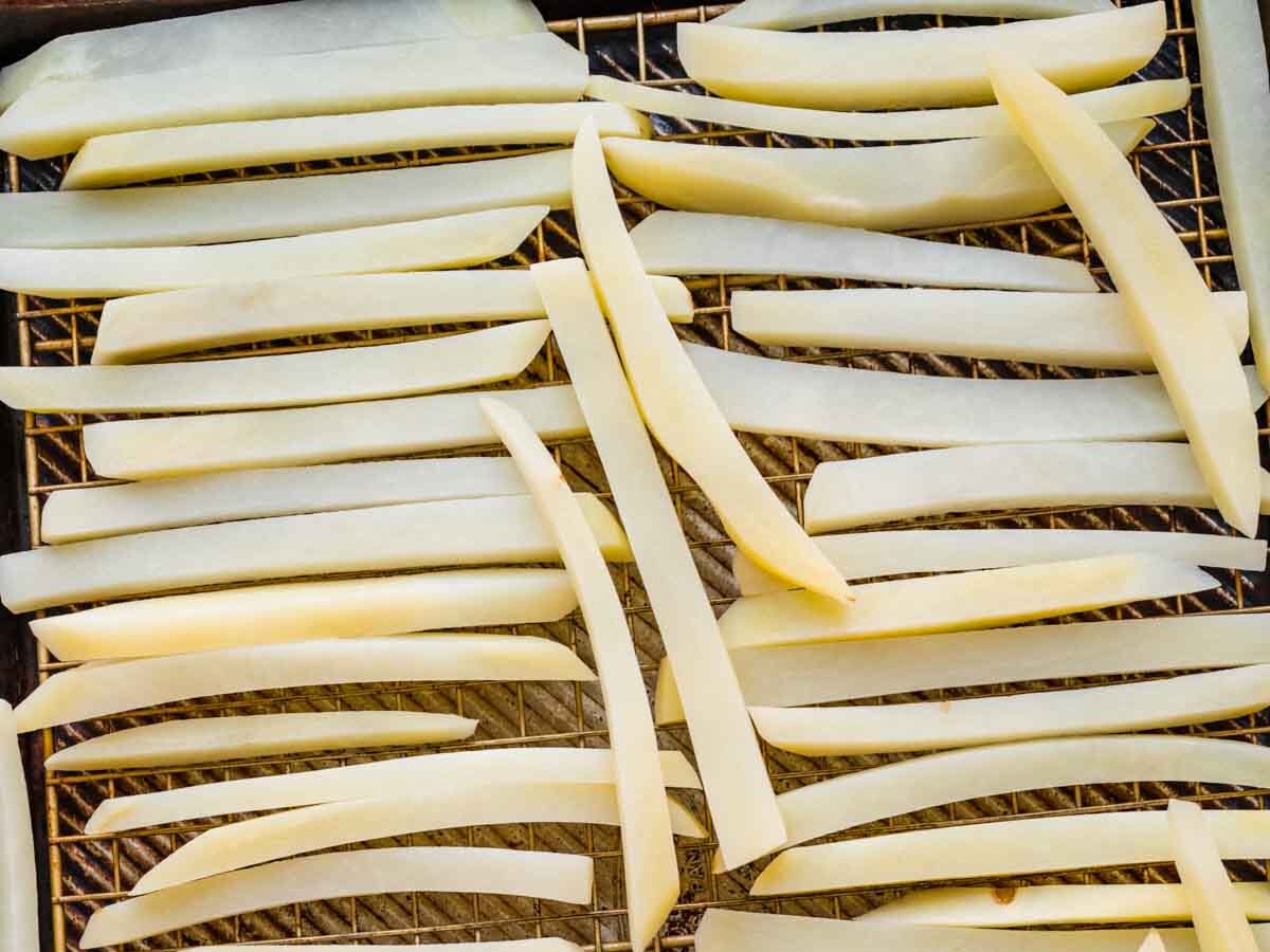 Crispy Thin French Fries (Fast Food Style) Recipe - Dinner, then Dessert
