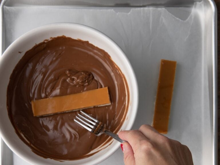 Twix Candy Bars (Copycat) Recipe - Dinner, then Dessert