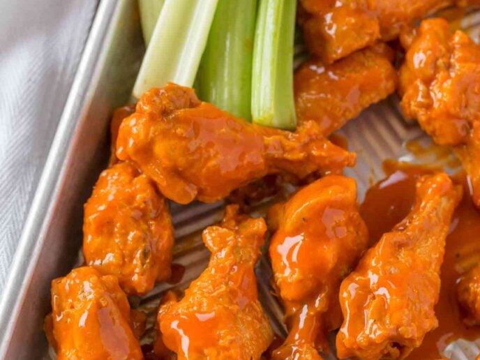 Easiest Classic Buffalo Wings (Baked & Crispy) [+VIDEO] - Dinner, then ...