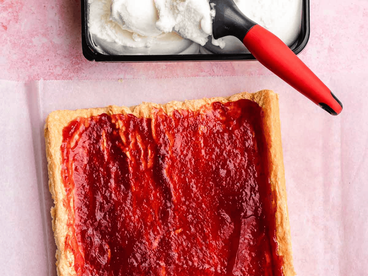 Arctic Roll Recipe - Dinner, then Dessert